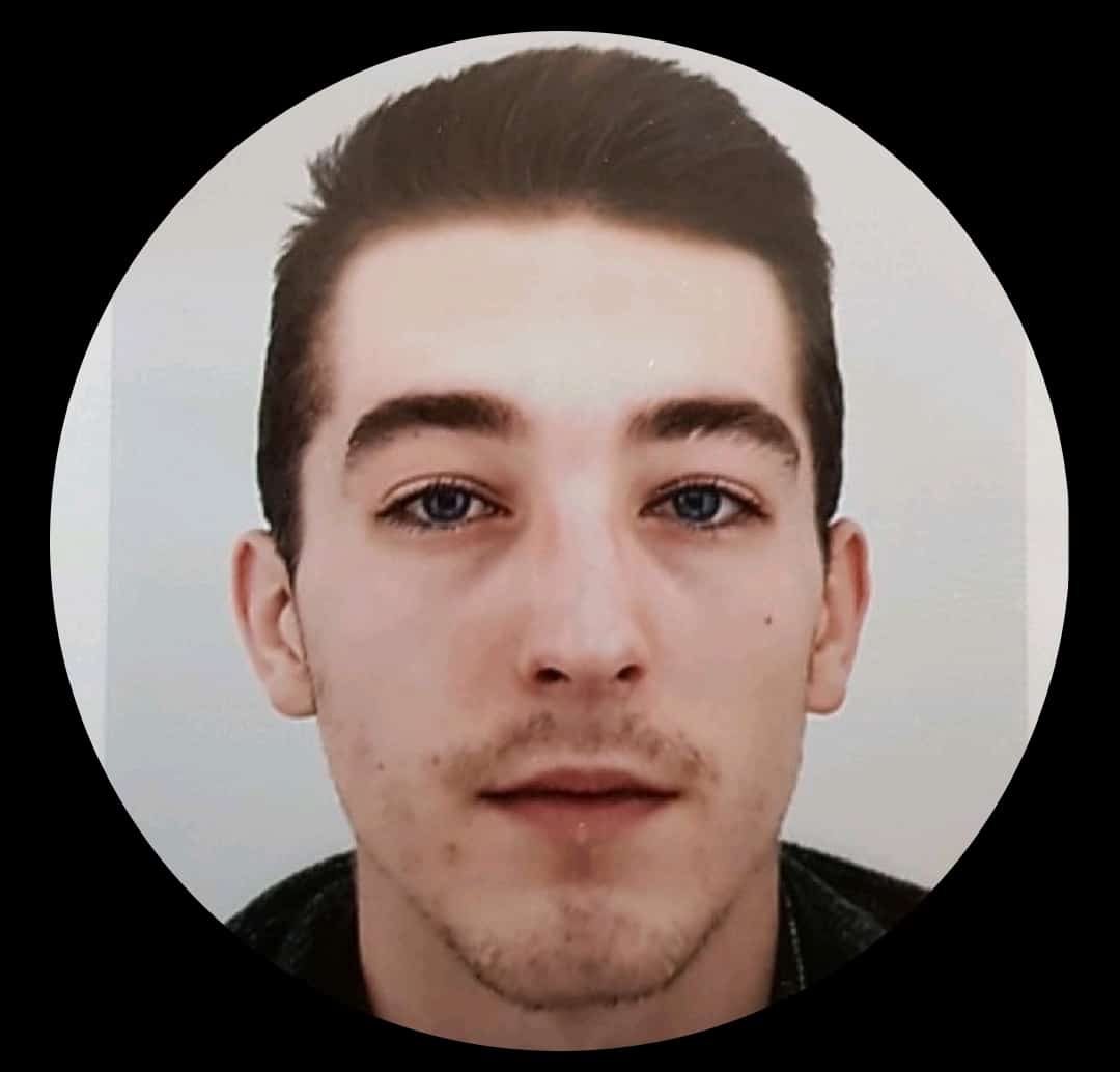 Nouveau recrutement chez En 1 Clic : bienvenue Axel ! - EN1CLIC ...
